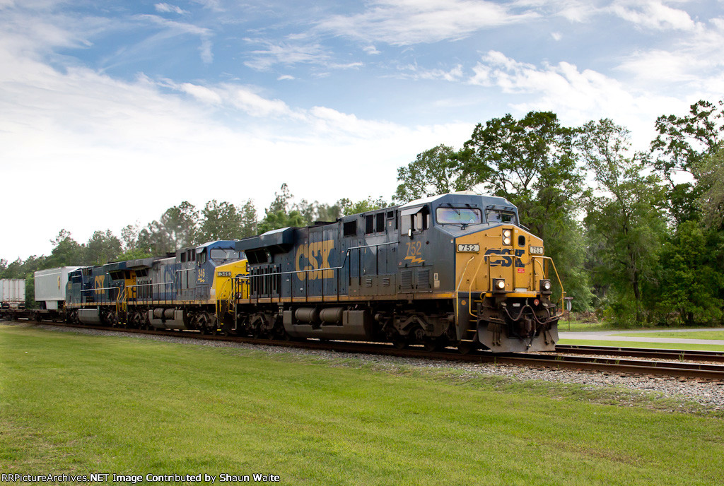 CSX 752